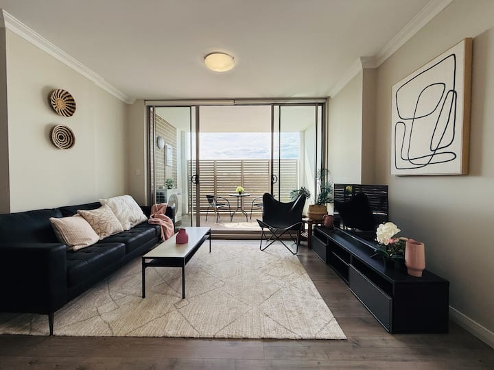 Merrylands 2bedrooms Apt With Free Car Parking - Parramatta