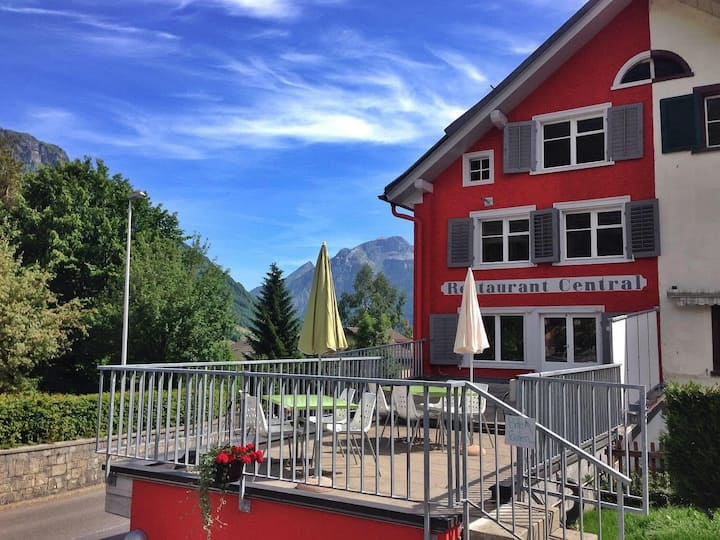 Gasthaus Central - Elm