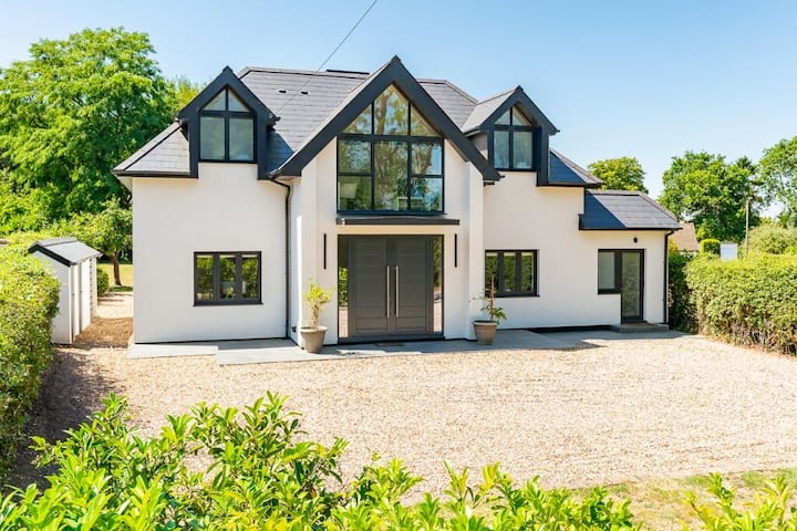 House Of Hertfordshire - Stevenage