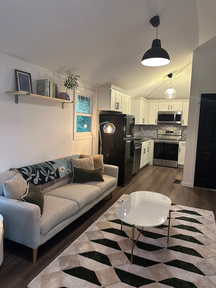 Cozy East Atlanta In-law Suite - アトランタ