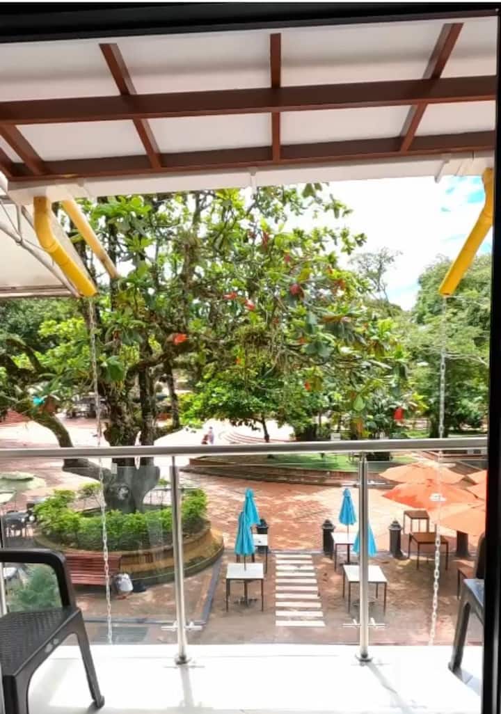 Hermoso Apartamento En El Parque Principal - San Carlos