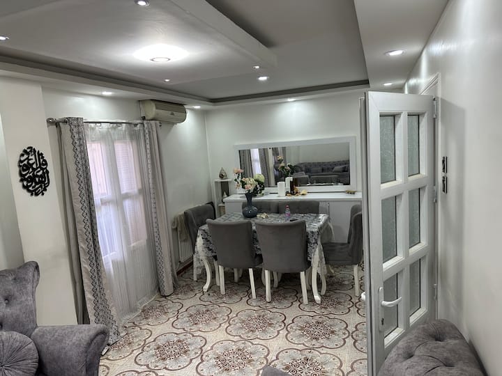 Une Maison à Centre-ville - Sétif