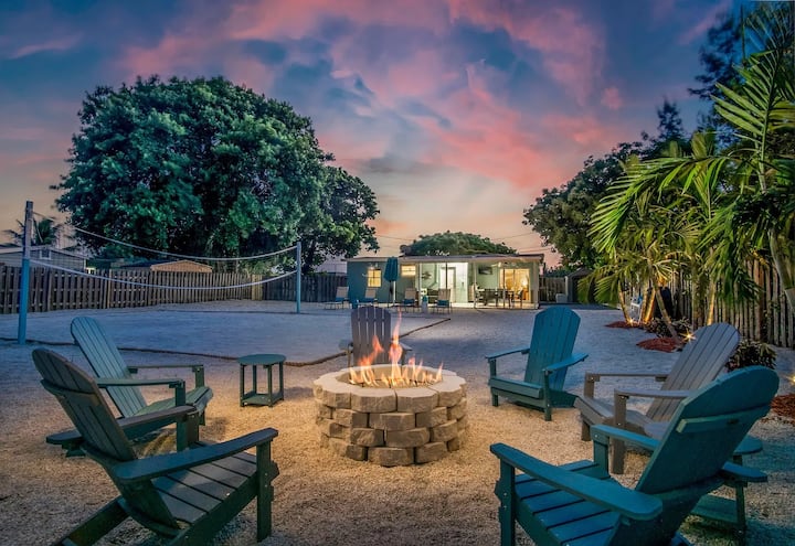 Cozy Beach House In Marathon - The Bahamas