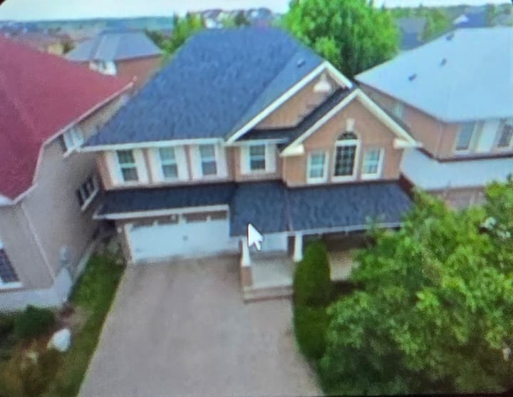 Bright Home, Close To The Hospital, Mall And Park! - Burlington