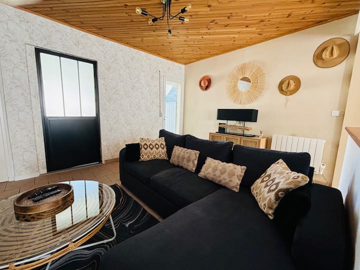 Maison Avec Jardin, Entièrement Rénovée - Gravelines