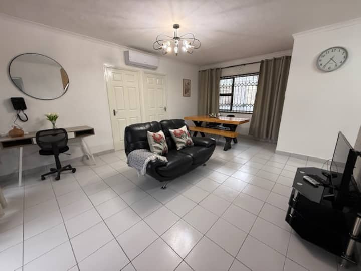 Serenity Guest House - KwaMashu