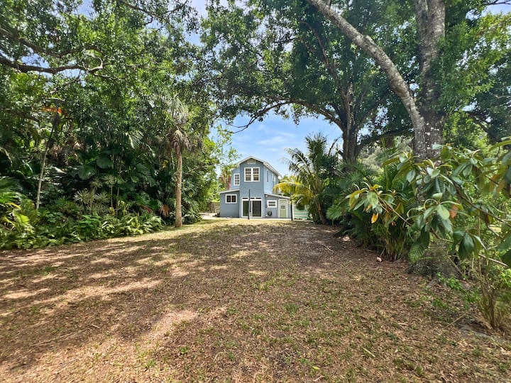 Wabasso Retreat - Sebastian, FL