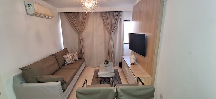 Flat Climatizado Entre  Aeroporto/praia B Viagem. - Recife