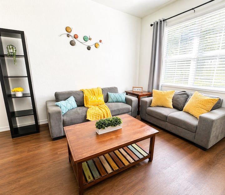 3br. Modern Resort-style Townhouse Near Disney - Kissimmee