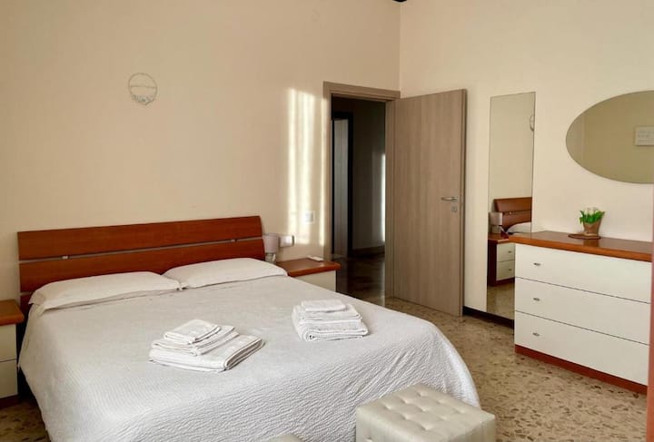 A Casa Di Mima, Appartamento Per Affitti Brevi - Civitanova Marche