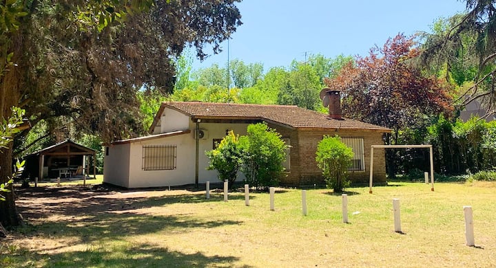 Casa/quinta En La Mejor Zona De Pilar. - Villa Rosa