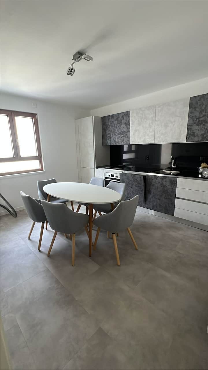 Family-friendly 2br - In The Heart Of Oerlikon - Zürich