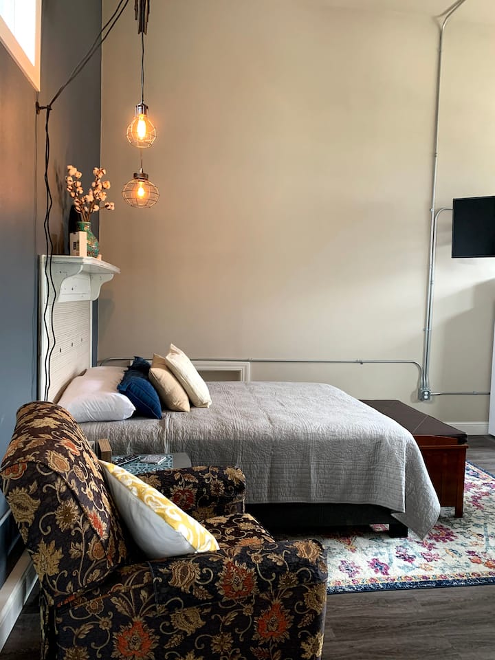 Beautiful Studio Apt, Discount W/extended Stay - Nashua, IA