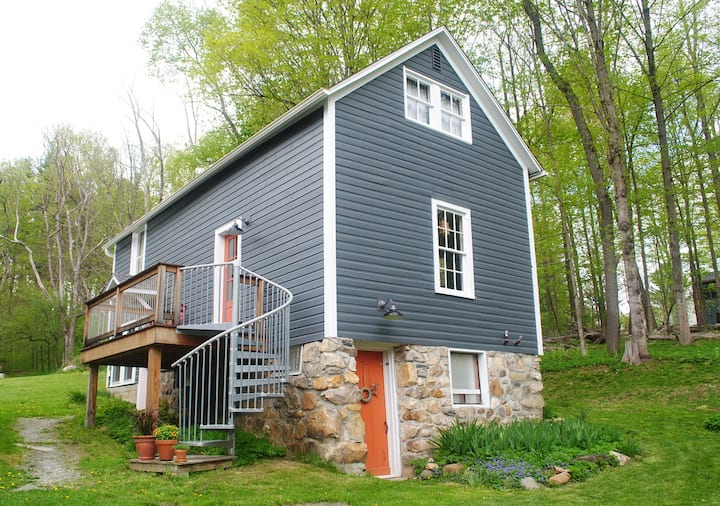 Trailside Cottage - Great Barrington, MA