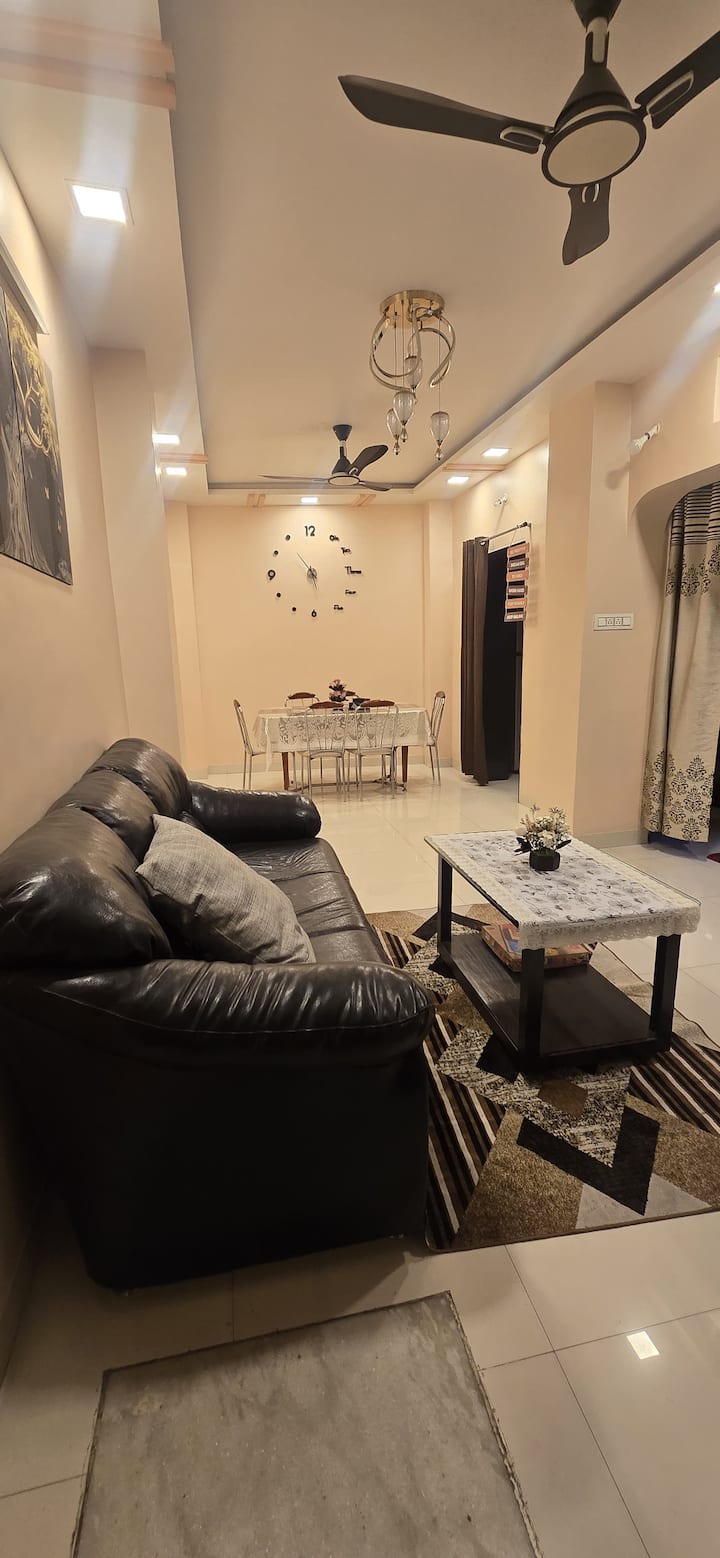 Daddy House:duplex 2bhk + Open To Sky Terrace. - Pune
