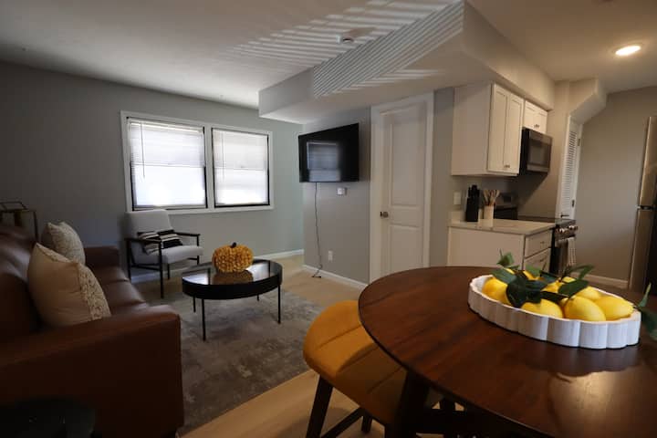 Campus Comfort - Purdue At Your Doorstep! - West Lafayette, IN