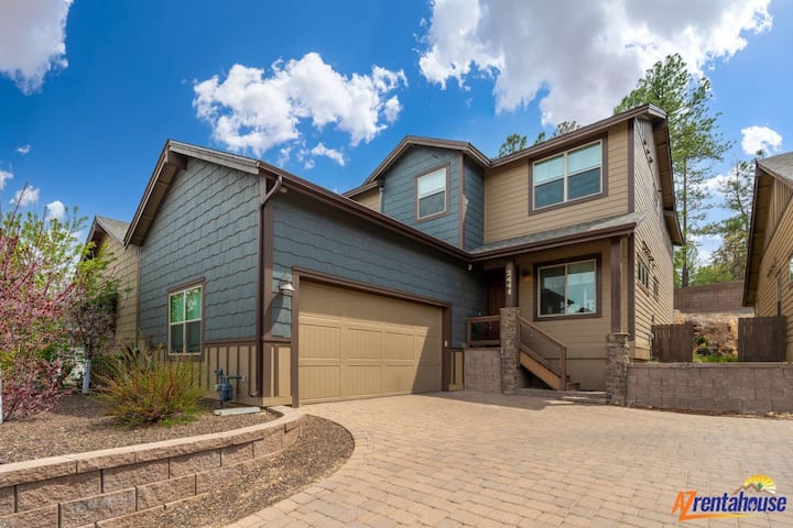 Flagstaff 5br Cabin | Game Room | Firepit | - Flagstaff