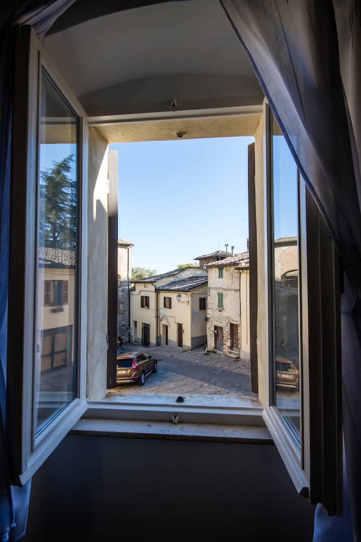 La Chicca Di Porta Fratta, Nel Cuore Di Todi - Todi