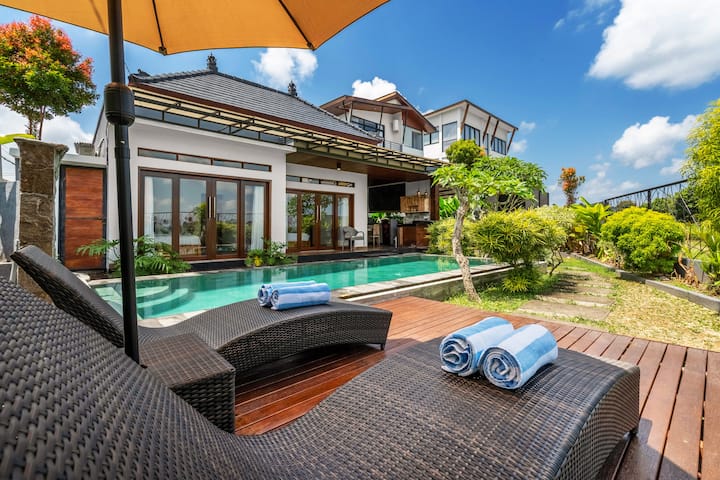 Ubud Villa With Pool & Rice Field View | 2br - Australia