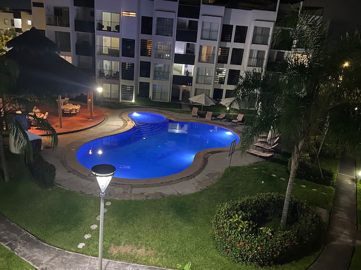 Bonito Departamento Con Alberca Cerca De La Playa - Manzanillo