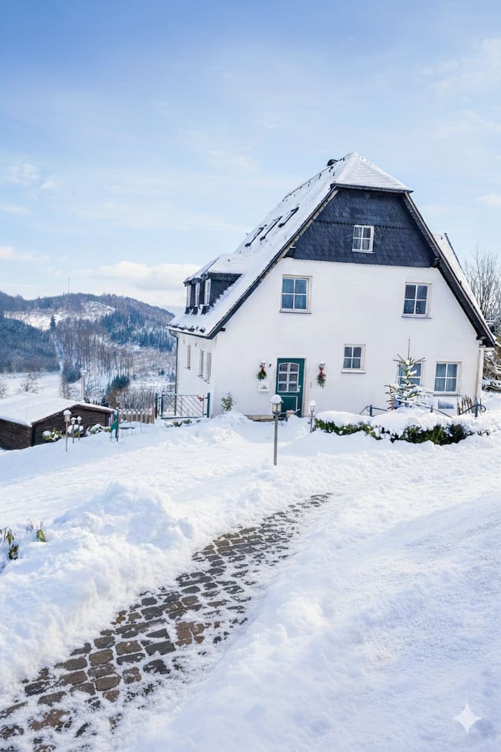 Apartment Mit Panorama | Altstadt Eversberg - Meschede