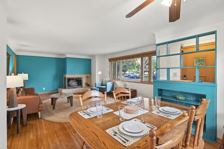 100" Hdtv | 5 Mins To Moa L King Bed L Billiards - Bloomington, MN