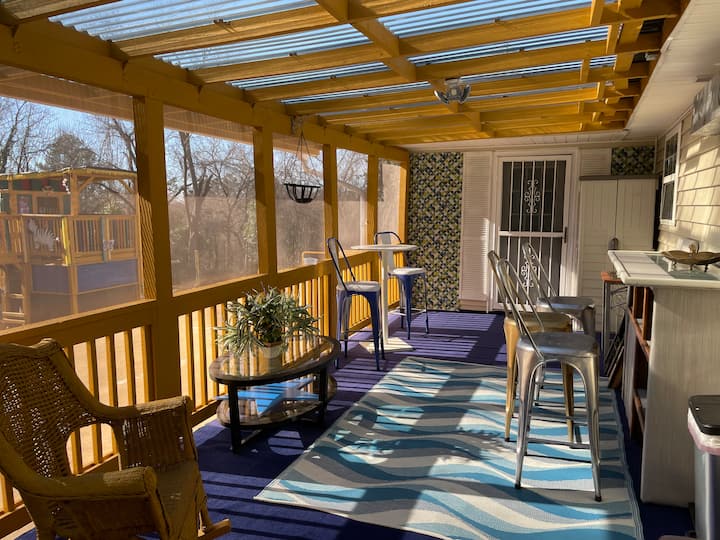 Spacious, Relaxing 4br 3ba Ranch Style Home - Lithonia, GA