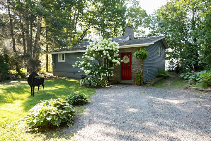 Grammy's Little Cottage On Lake Superior - Sault Ste. Marie