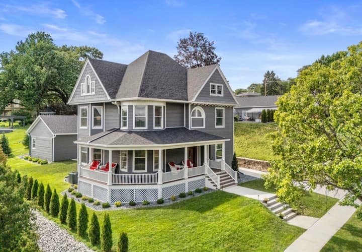 River's Edge Retreat Historic Home + Pool Option - Davenport, IA