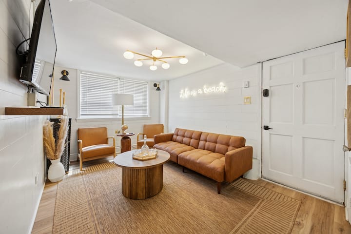 Boho Beach Getaway - Atlantic City, NJ