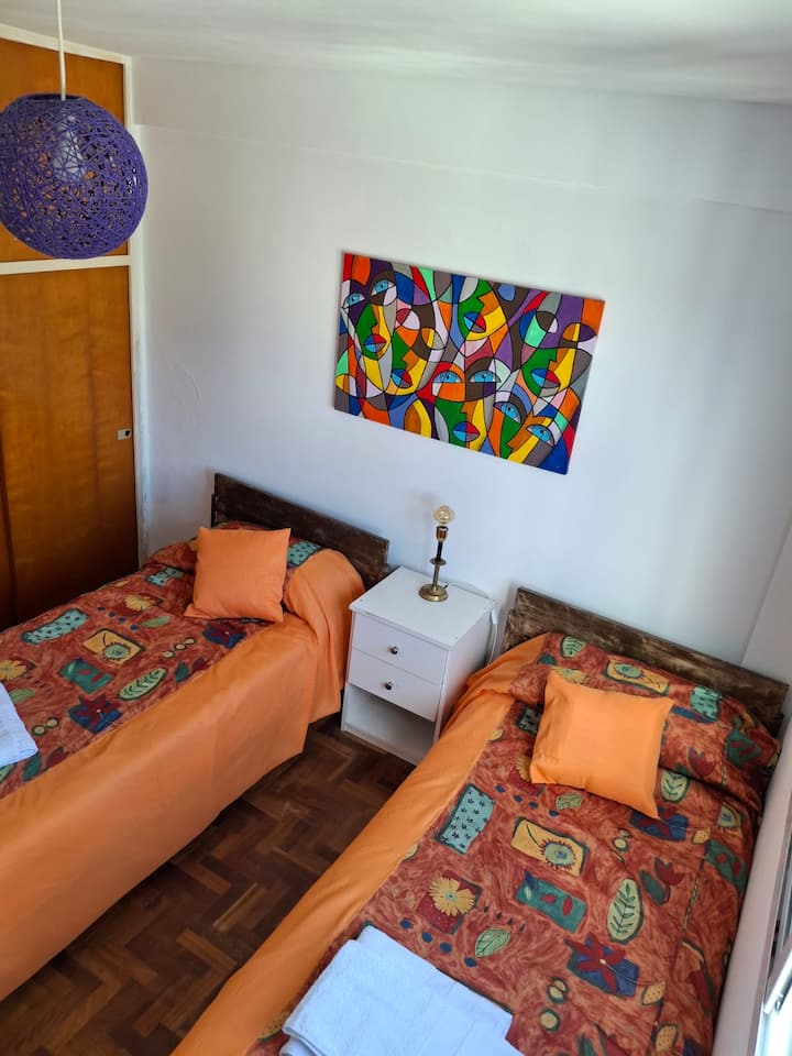 Departamento Hasta 3 Personas - Buena Ubicacion - La Plata