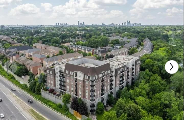 Nature + City Balance - Centennial Park