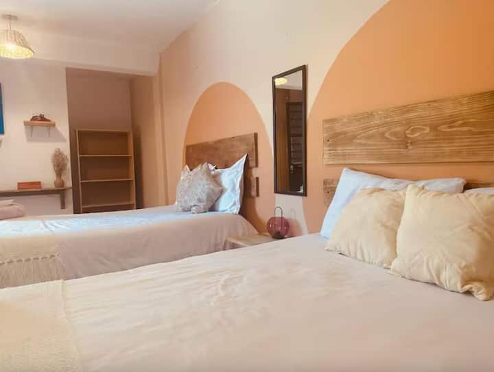 Cute Bedroom For Three - San Cristóbal de las Casas