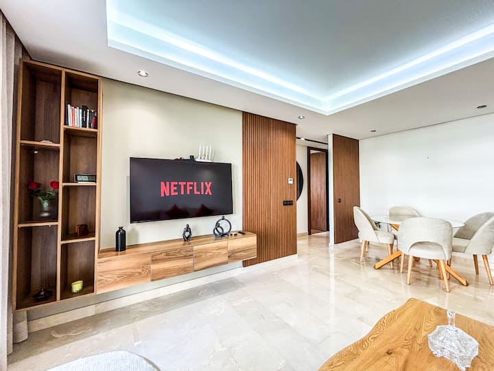 Cfc Uptown - 2 Chambres - Balcon & Salle De Sport - Casablanca