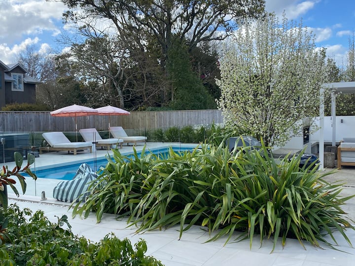 Greytown Oasis - Pool, Spa, Outdoor Fire And Space - Greytown