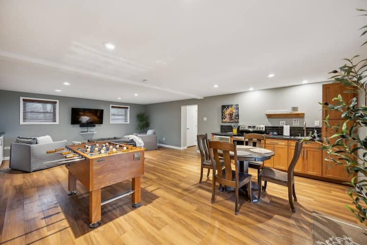 New! Amish Country Retreat | River Views + Hot Tub - Marietta, PA