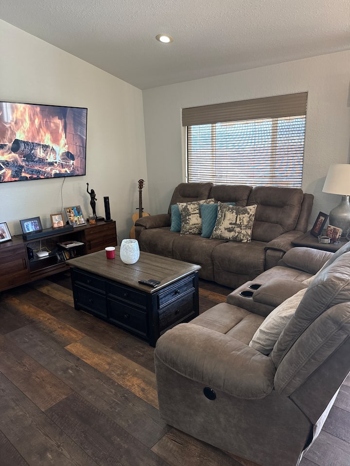 Beautiful 3bd 2 Bath House In Spearfish - Spearfish, SD