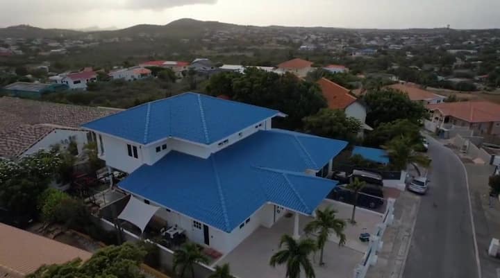 Blue Horizon - Curaçao