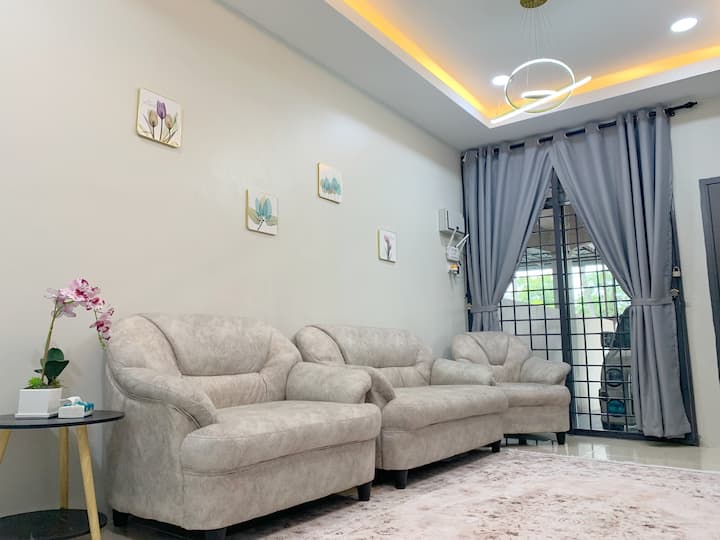 D'suria Homestay Jitra: 4 Airconds, 3br, 2 Bath - Jitra