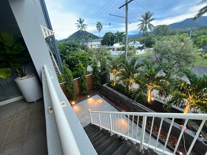 Luxury Terrace Apartment - Cairns
