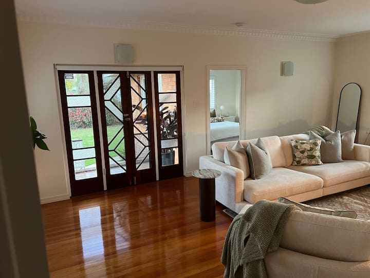 Central Country Cottage - Toowoomba