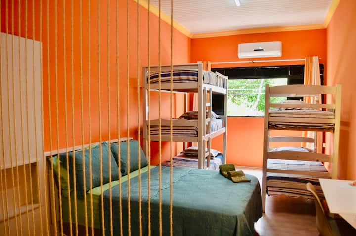 Quarto Privativo Em Frente Ao Amazonas Shopping - Manaus