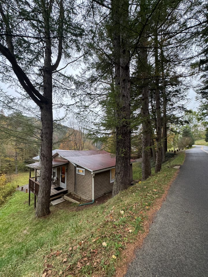 Crooked Cabin On The Castleman River - New Germany State Park, Grantsville