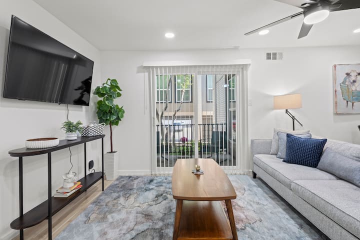 Central Dallas Stay/pool/ Gym/med District/oaklawn - Dallas, TX