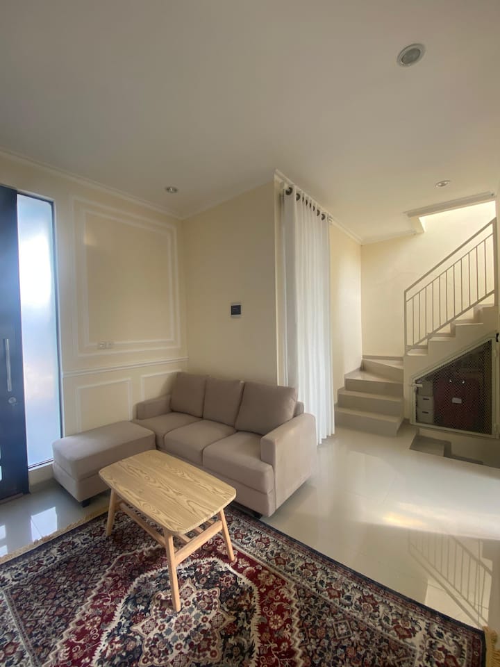 Cozy Homestay Near Ub, Umm, Polinema | 5 Guests - Malang