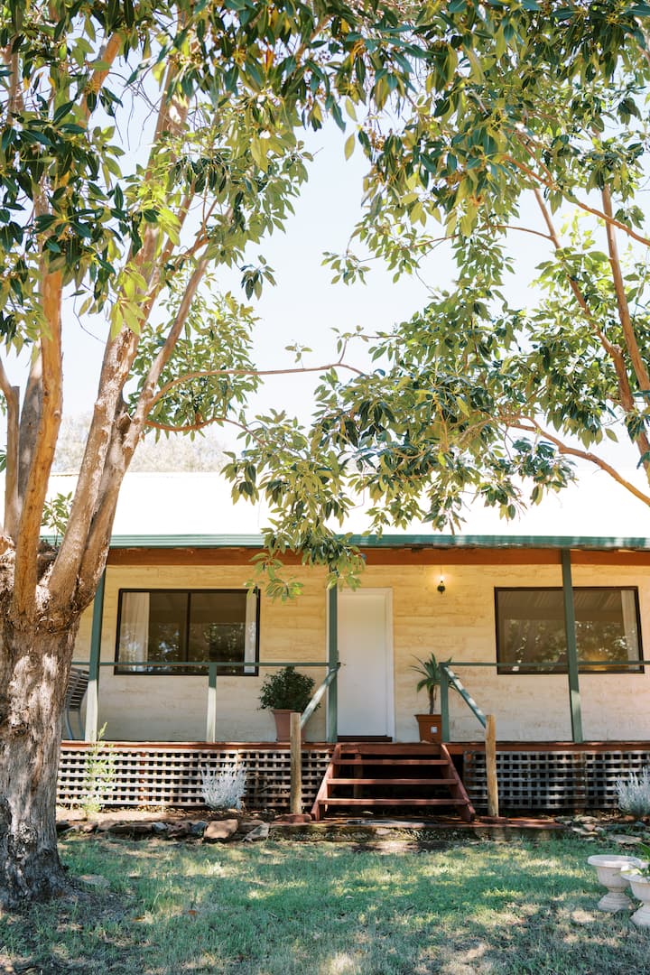 Bentley Hill Cottage Farmstay - Perth