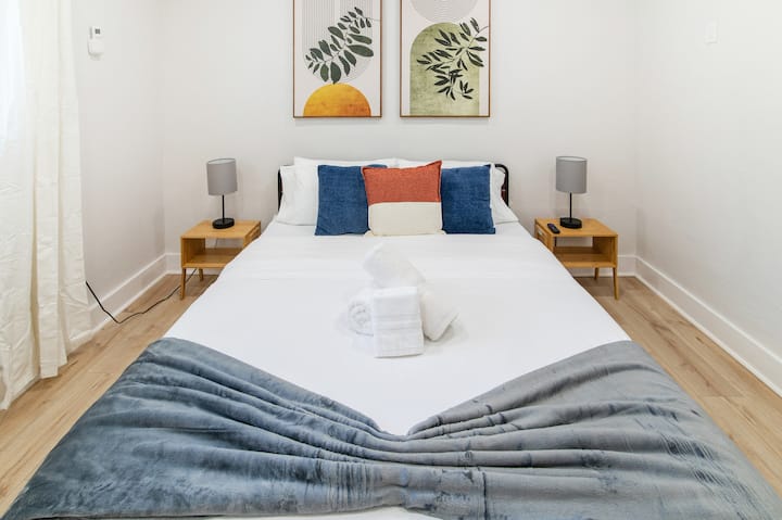 Spacious 1br In North Miami | Near Beach & Dining - Miami Shores, FL