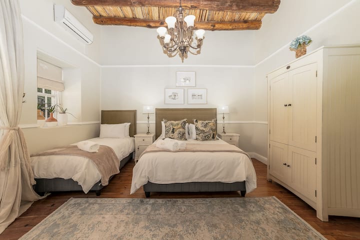 Nantes-vue Guesthouse Family Room - Paarl