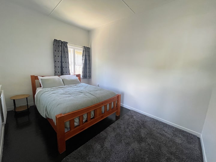 Central Whangārei Family Stay (Up To 8 People) - Northland