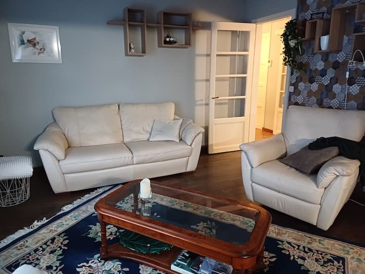 Appartement Très Lumineux Et Calme, Centre-ville. - Soissons